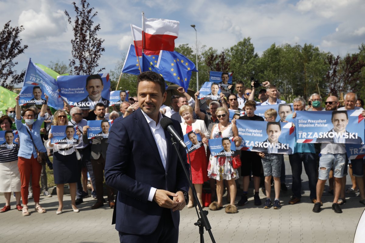 Program wyborczy Rafała Trzaskowskiego. Co obiecuje kandydat KO? [LISTA] | naTemat.pl