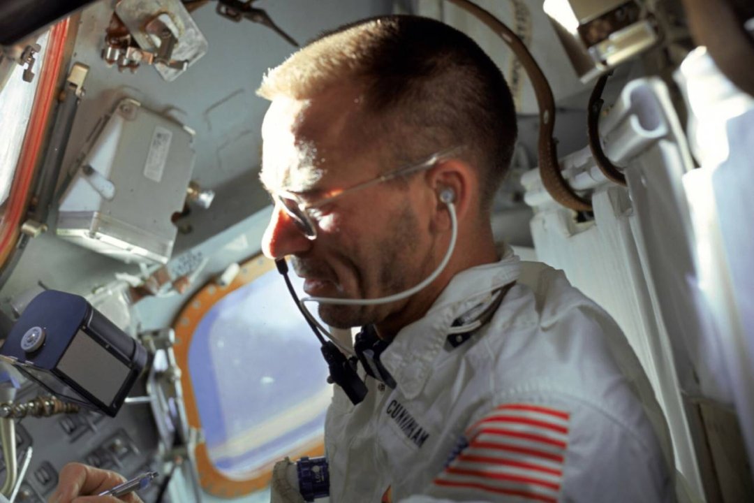 Zmarł ostatni członek załogi statku Apollo 7. Walter Cunningham miał 90 ...