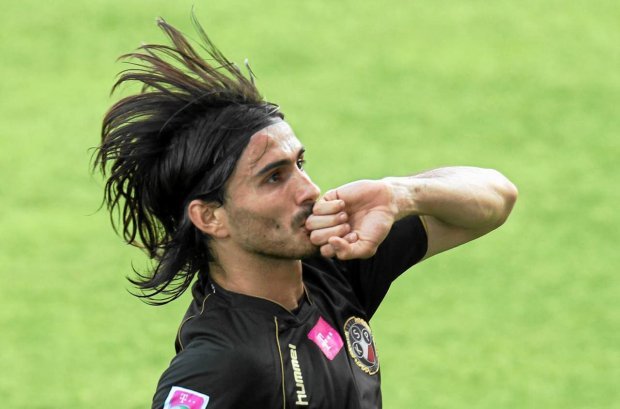 Pan Piłkarz Bruno się obraził. Ot tak, dla zasady - dziennikarz weszlo ...