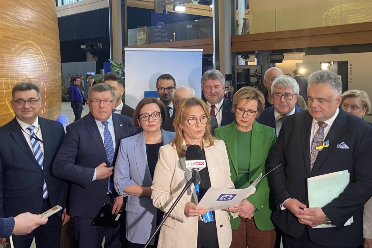 Sakiewicz dostał pozew od TVN. Teraz razem z PiS skarży się na cenzurę ...