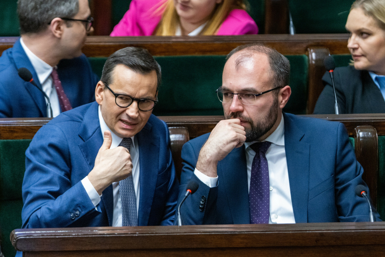 Ustawa wiatrakowa. PiS chce złożyć wniosek do prokuratury i CBA | naTemat.pl