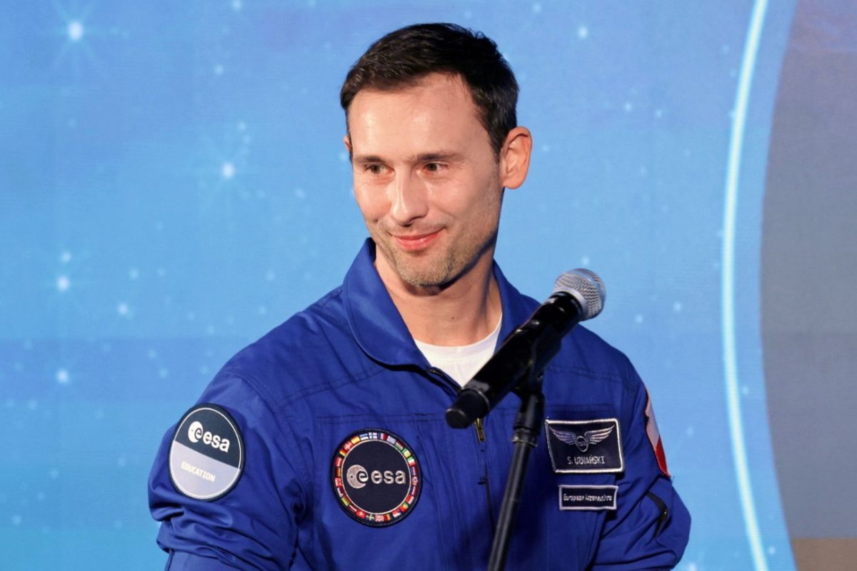 Kiedy Sławosz Uznański poleci w kosmos? Kolejny zwrot ws. misji Polaka | naTemat.pl