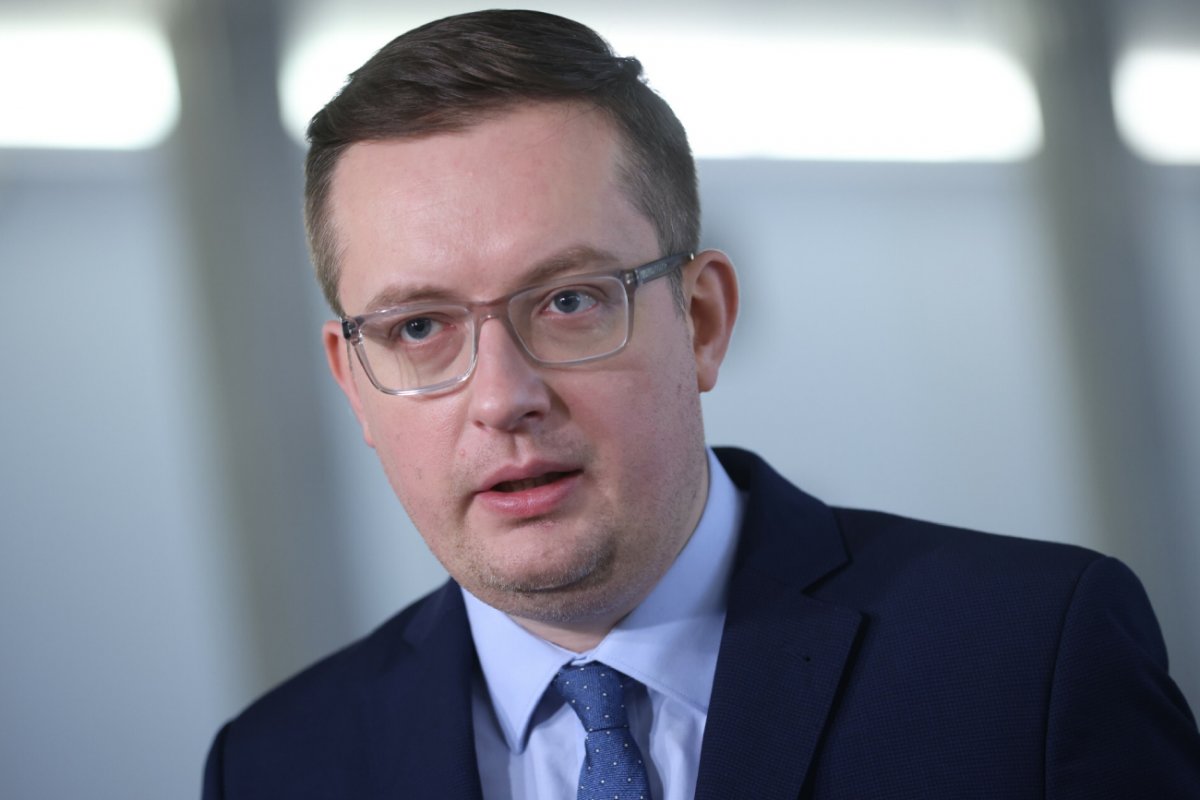 Winnicki miał zawał? Szef sztabu Konfederacji trafił do szpitala | naTemat.pl