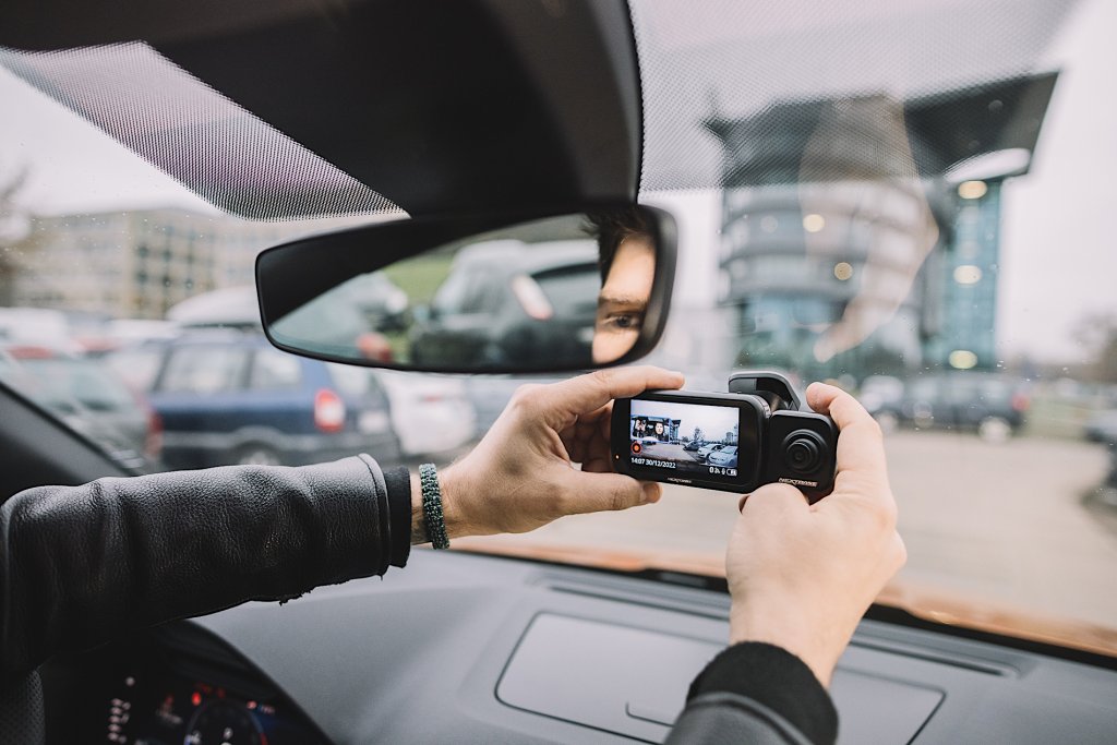 Nextbase 622GW: Oto co potrafi kamera samochodowa z półki premium ...