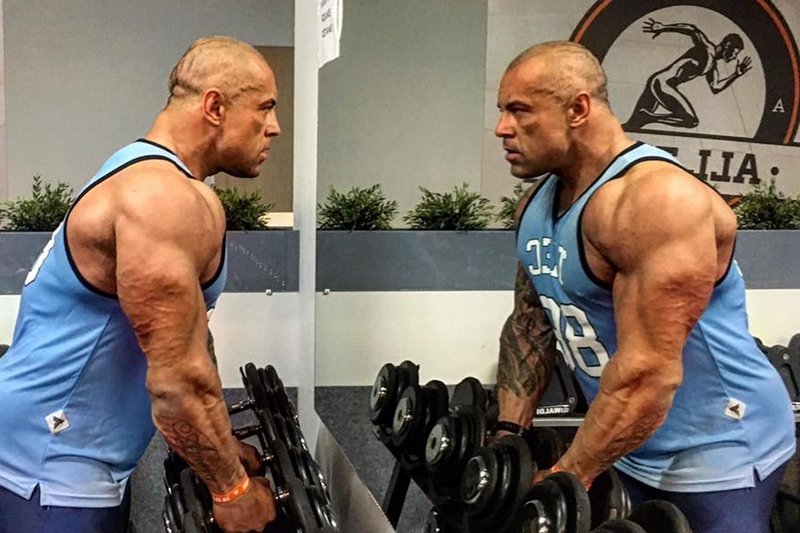 Jaglak zawstydził młodego hejtera, a teraz wszystkich. "Młodym trzeba ...