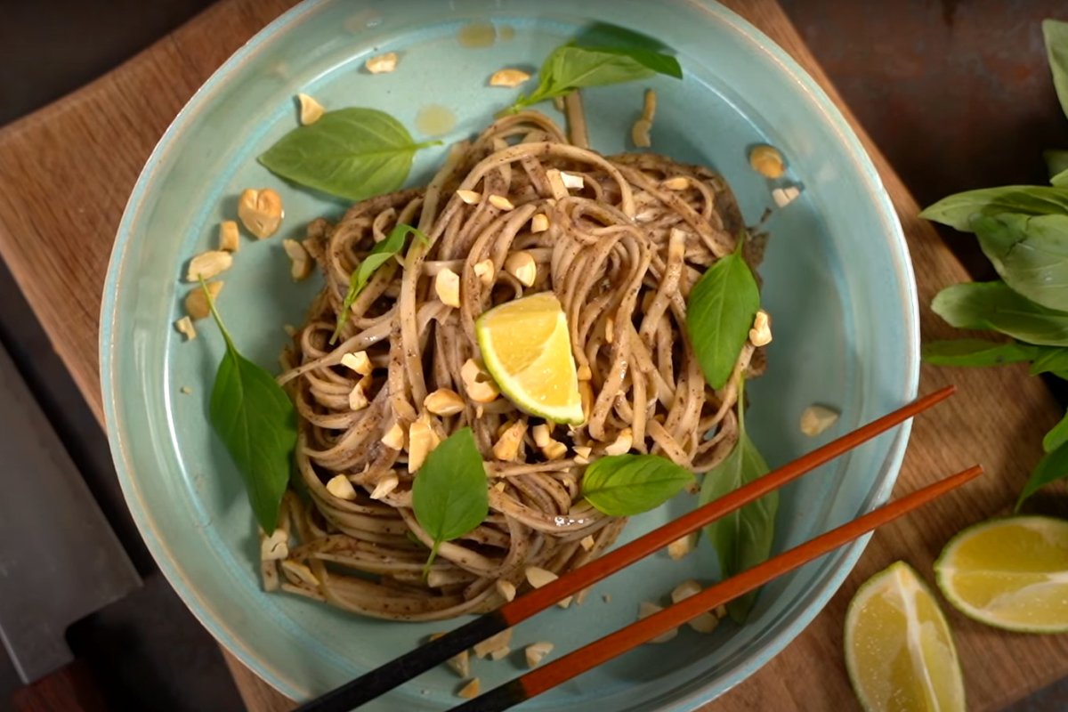 WegeTuba: lunch na ciepło w 6 minut. Makaron azjatycki na szybko ...