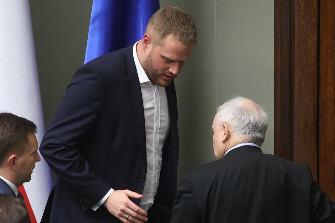 Wybory 2023 kontrolowane przez PiS. Minister cyfryzacji z nowymi prawami | naTemat.pl