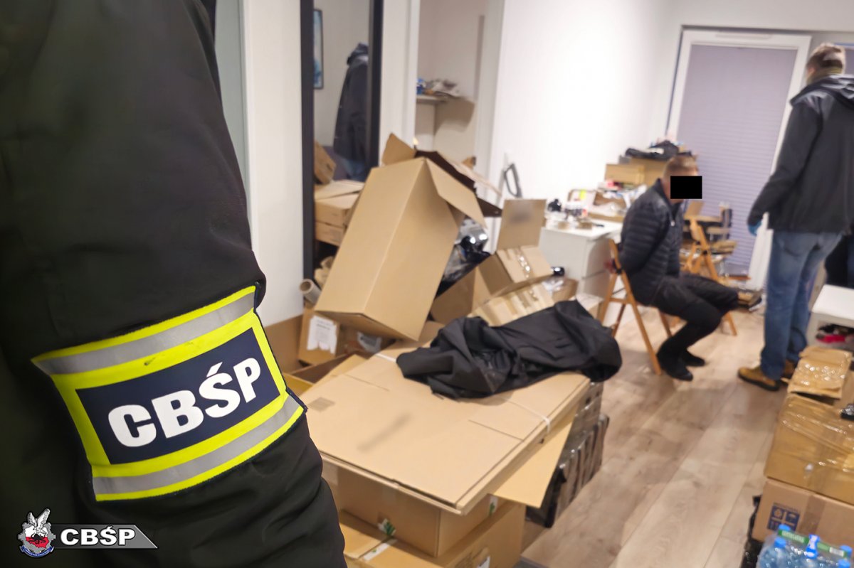 Największa taka akcja w historii CBŚP. Zlikwidowano fabryki leków ...